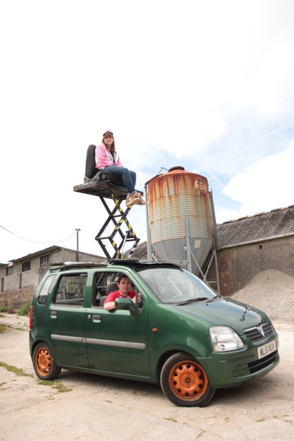 ‘Kids Invent Stuff’ make car contraption designed by 9-year-old – CIE